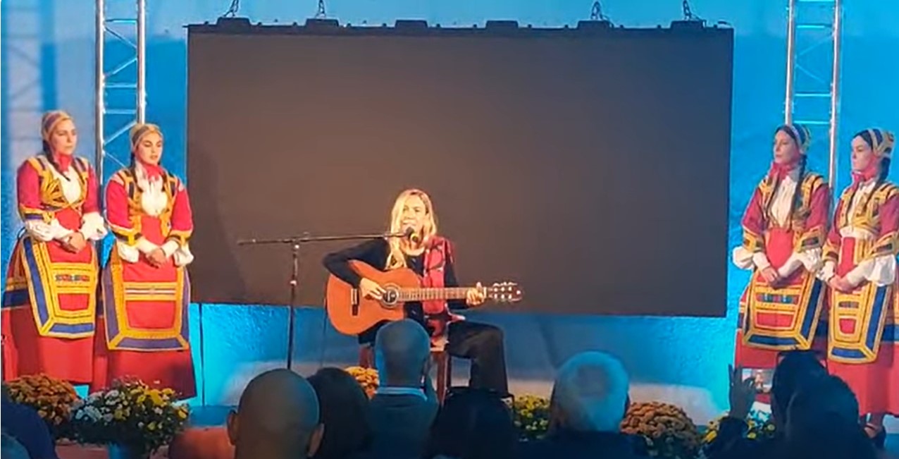 Grazia di Michele interpreta la Ninna nanna